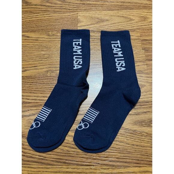 SKIMS | Accessories | New Skims Socks Womens One Size Team Usa Flag ...